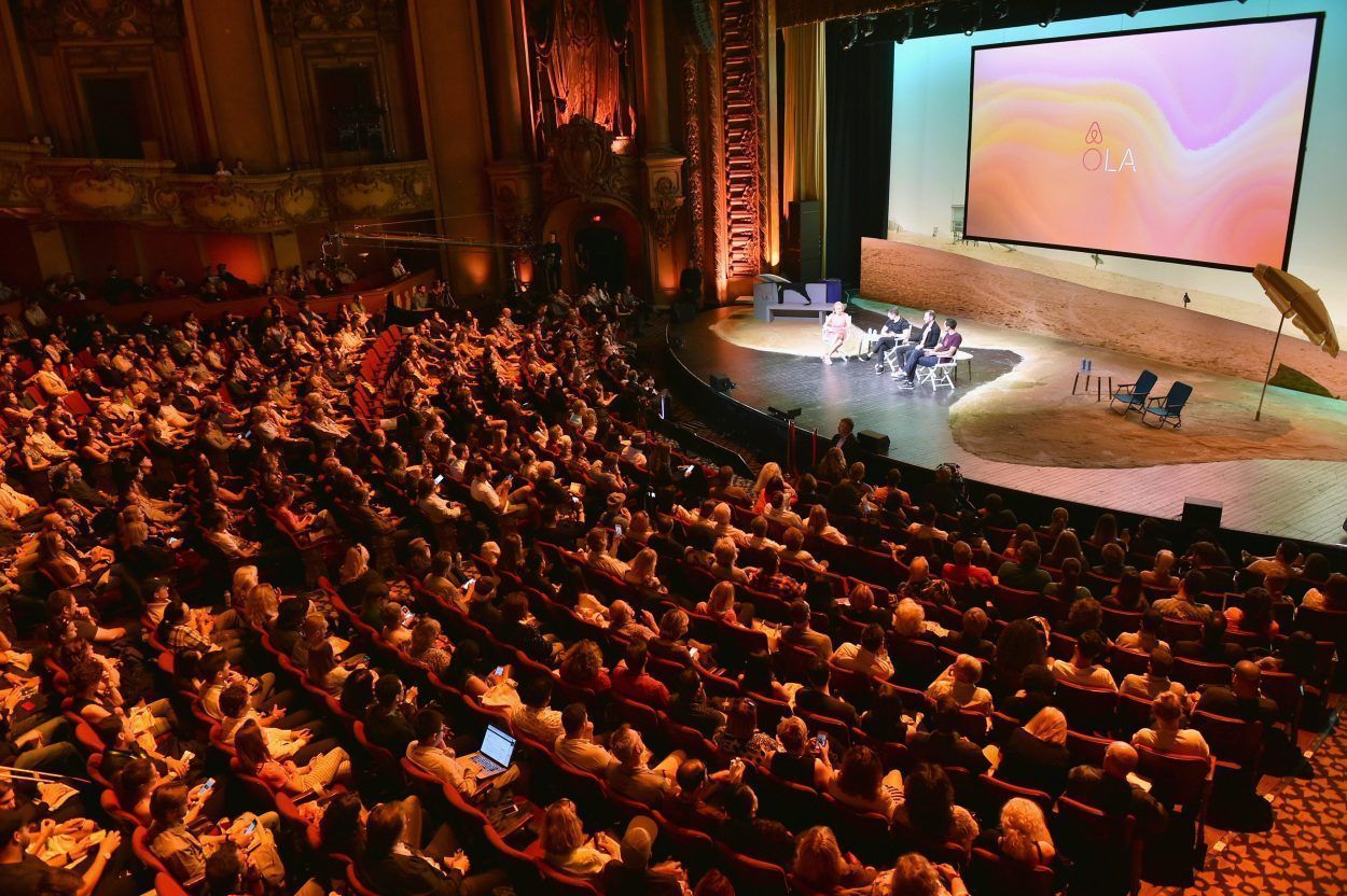 Airbnb: Historia, Modelo de Negocio y Futuro | Smart Travel News
